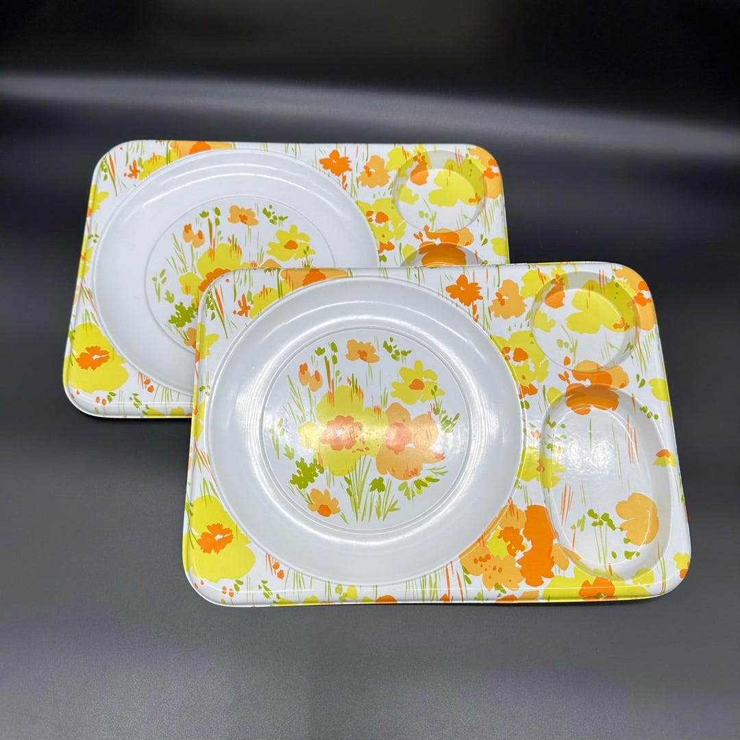 Vintage Dividend Trays 1970s Yellow Orange Flower Plates Dishes Plastic ...