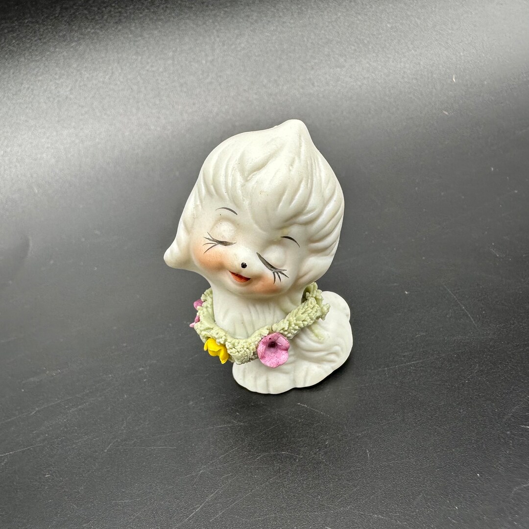 Vintage Puppy Dog Figurine Napcoware Spaghetti Flowers White Bisque ...