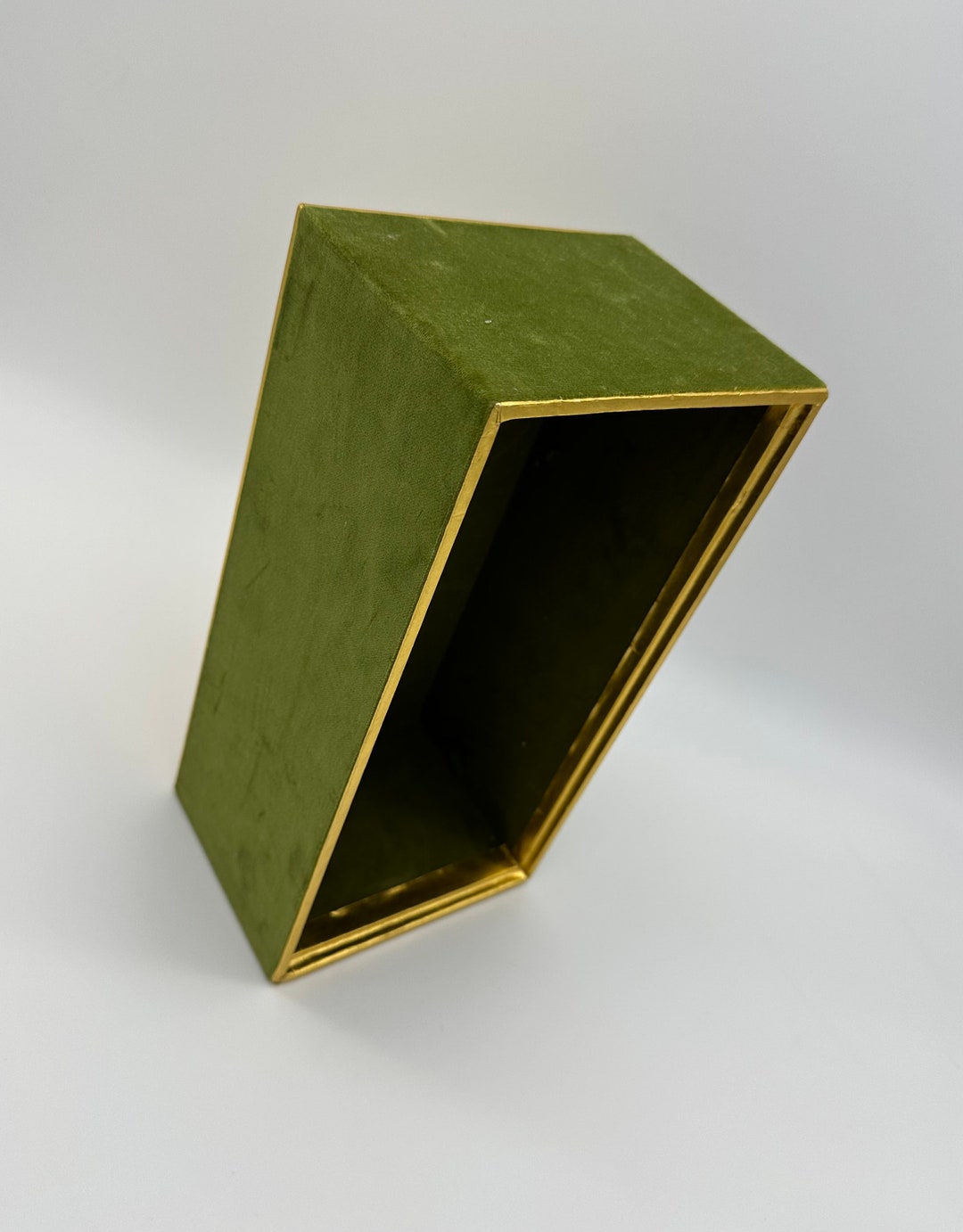 Vintage Fabrege Box Avocado Green Velvet Storage Container Rectangle ...