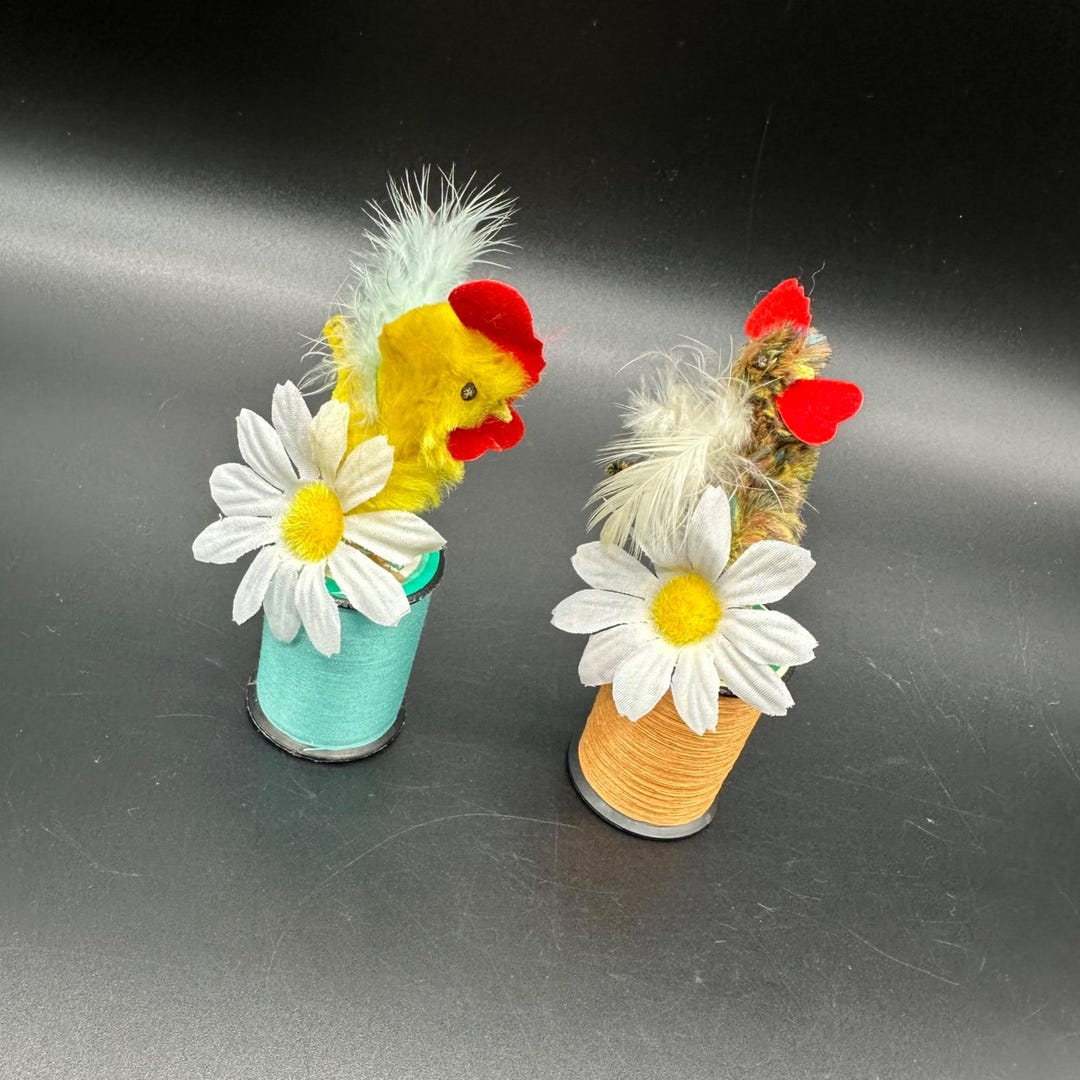 Pipe Cleaner Rooster Chickens Vintage Thread Spools Handmade Farm Decor ...