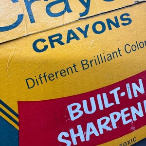 Vintage Crayola 64 Crayons Built in Sharpener 1970s Retro Partial Box ...