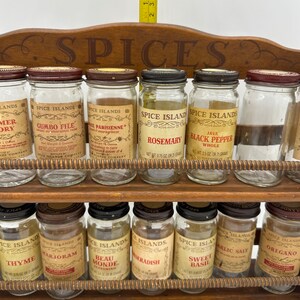 Vintage Spice Rack Storage Wood With 16 Glass Jars Hanging Spice Island 1980s - Etsy