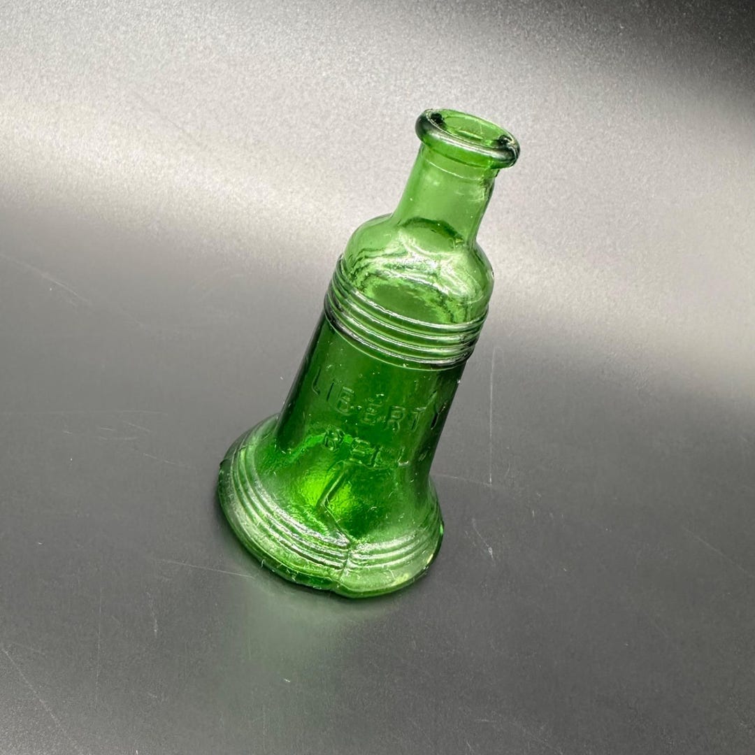 Vintage Green Glass Liberty Bell Bottle Retro Patriotic Decor Miniature ...