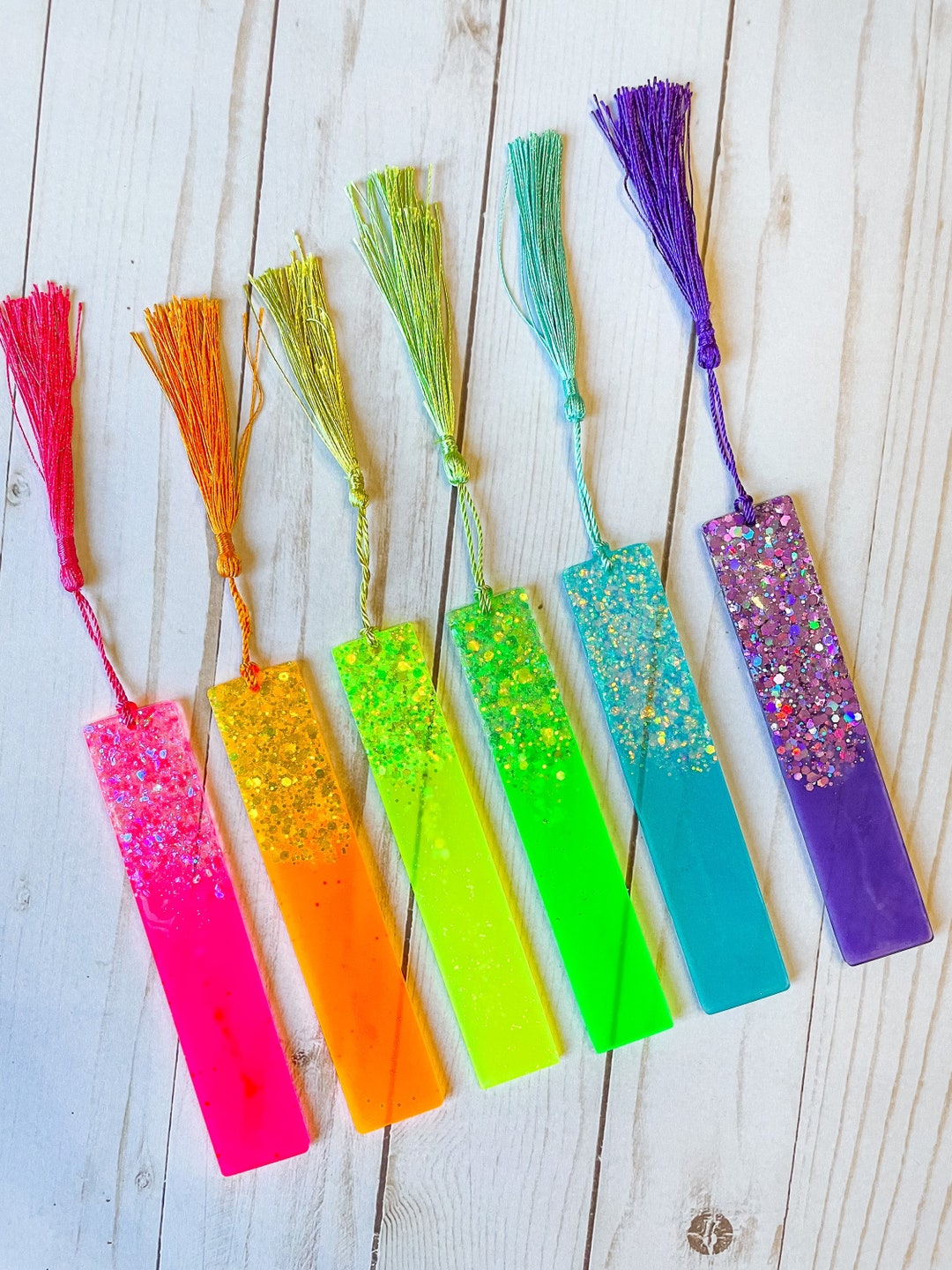 Glitter Neon Resin Bookmark – Handmade Reader Gift - Etsy