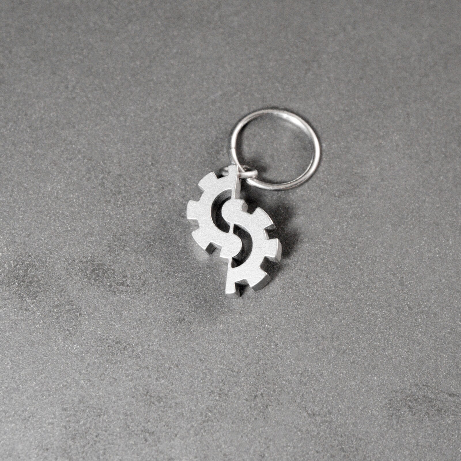 Vanitas Earring - Titanium - Etsy