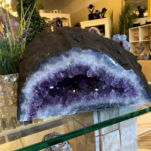Amethyst Amethyst Geode Healing Crystal Home Decor Gift - Etsy