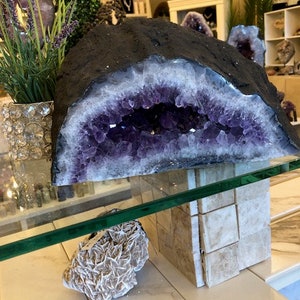 Amethyst Amethyst Geode Healing Crystal Home Decor Gift - Etsy