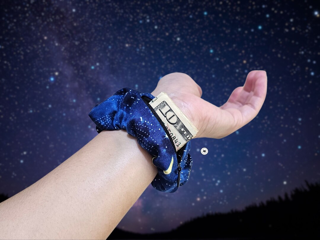 Moon and Star Celestial Zipper Scrunchies Watch Band for Apple Watch ...
