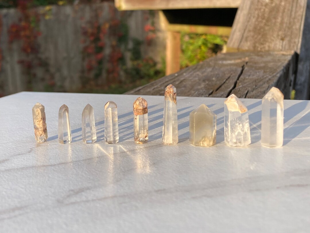 Mini Lithium Quartz Towers, Gray Healing Crystals, Cute Tiny Carving ...