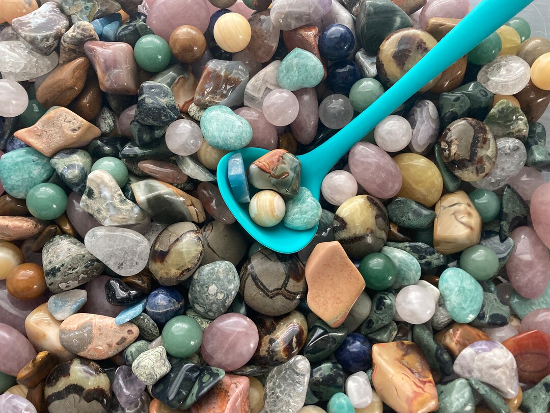 Crystal Confetti Scoop, Lucky Mix, High Quality Stones, Hearts, Tumbles ...