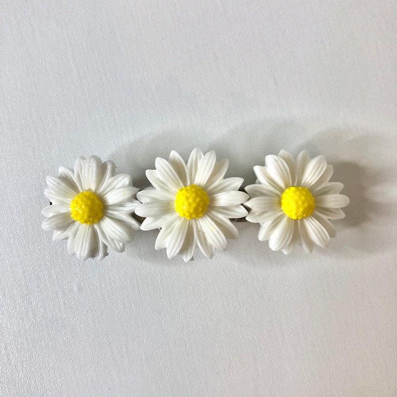 Daisy Accessories - Etsy