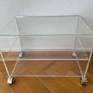 Vintage Mid-century Plexiglass Low Bedside/coffee Table on Casters ...