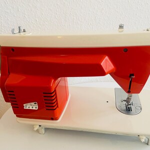 Vintage Singer Panoramic Sewing Machine With Protective Cover Made in ...