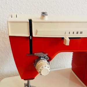 Vintage Singer Panoramic Sewing Machine With Protective Cover Made in ...
