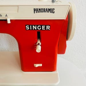 Vintage Singer Panoramic Sewing Machine With Protective Cover Made in ...
