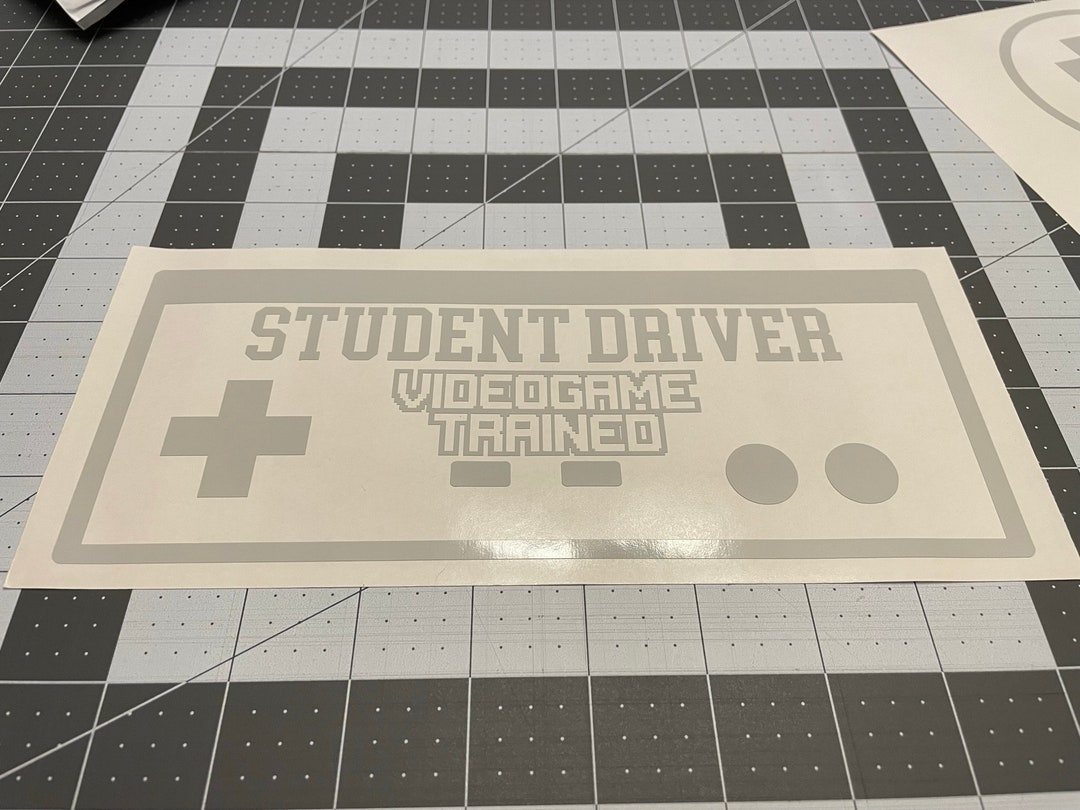 Student Driver / New Driver Decal Sticker/ Bumper Sticker/ Windshield ...