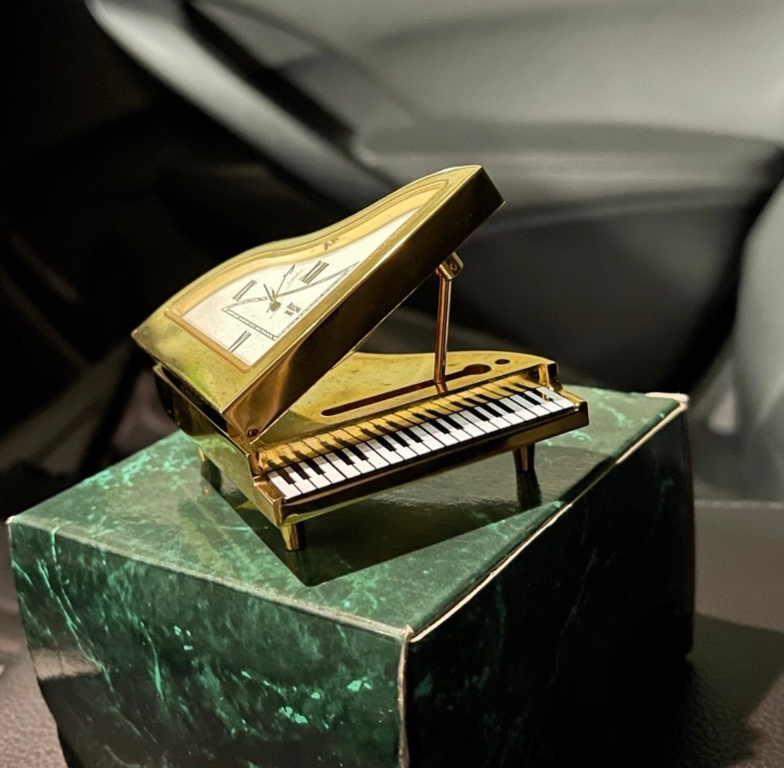 Vintage Bulova Grand Piano Clock - Etsy