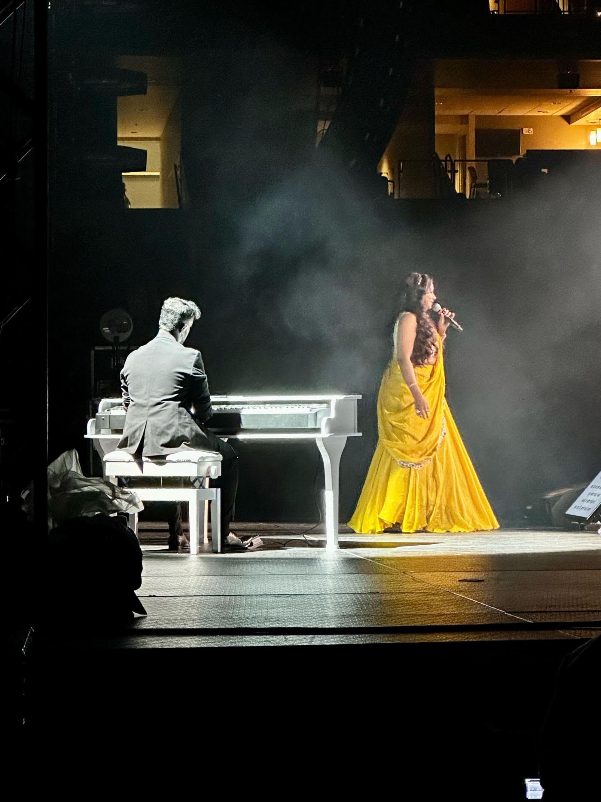 Presto Piano Shell in Gloss Black or White/red/blue - Etsy UK