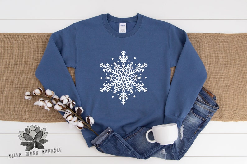 Snowflake Sweatshirt, Christmas Sweatshirt, Christmas Crewneck, Winter ...