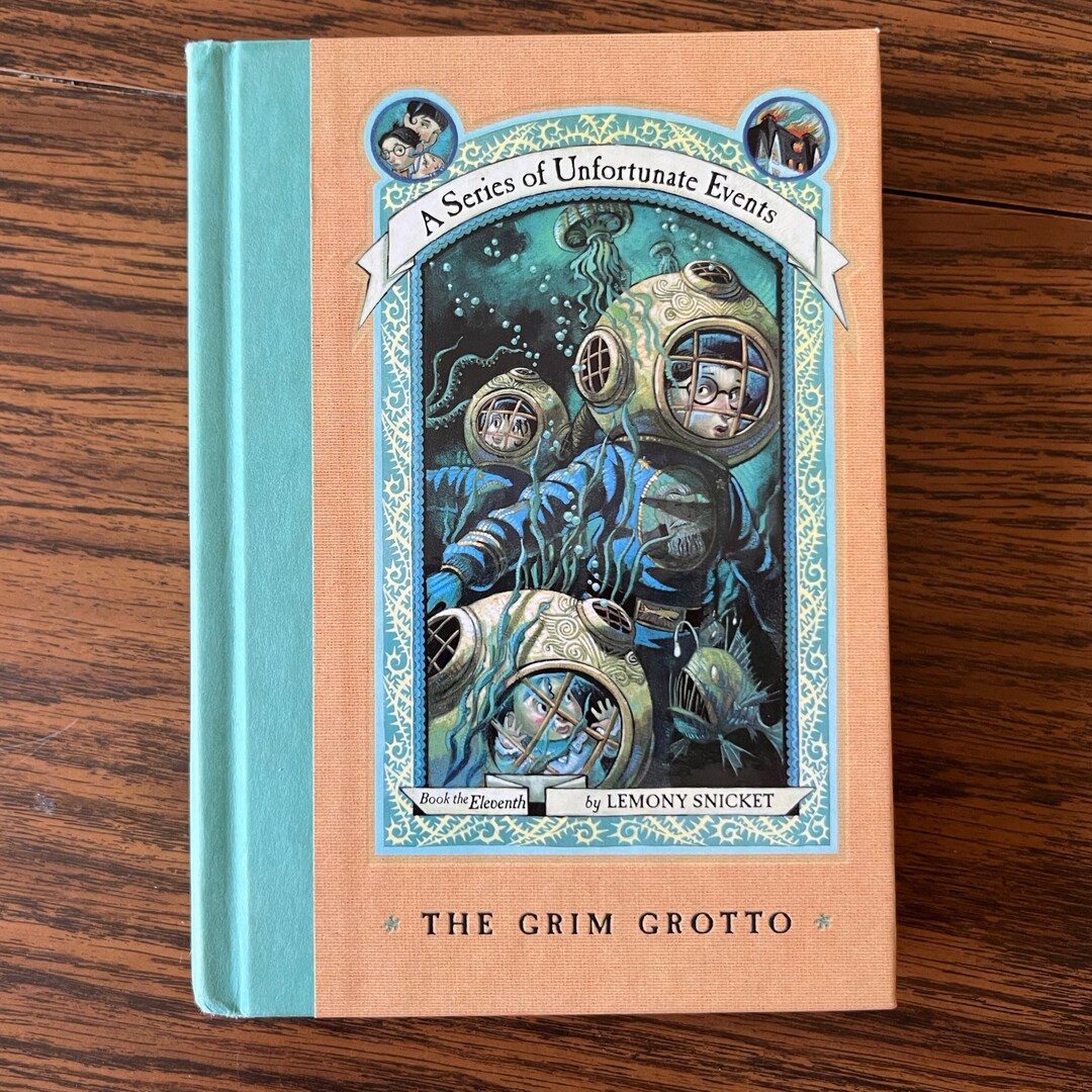 The Grim Grotto A Series of Unfortunate Events 11 by Lemony Snickett ...