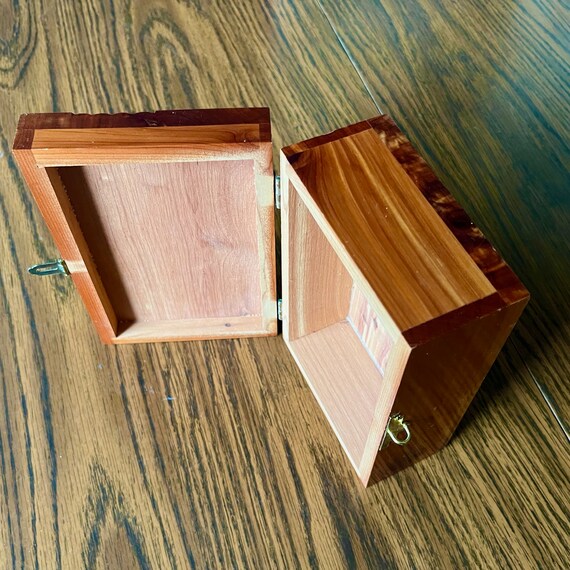 Vintage Wooden Jewelry Box - Decorative Cedar Storage… - Gem