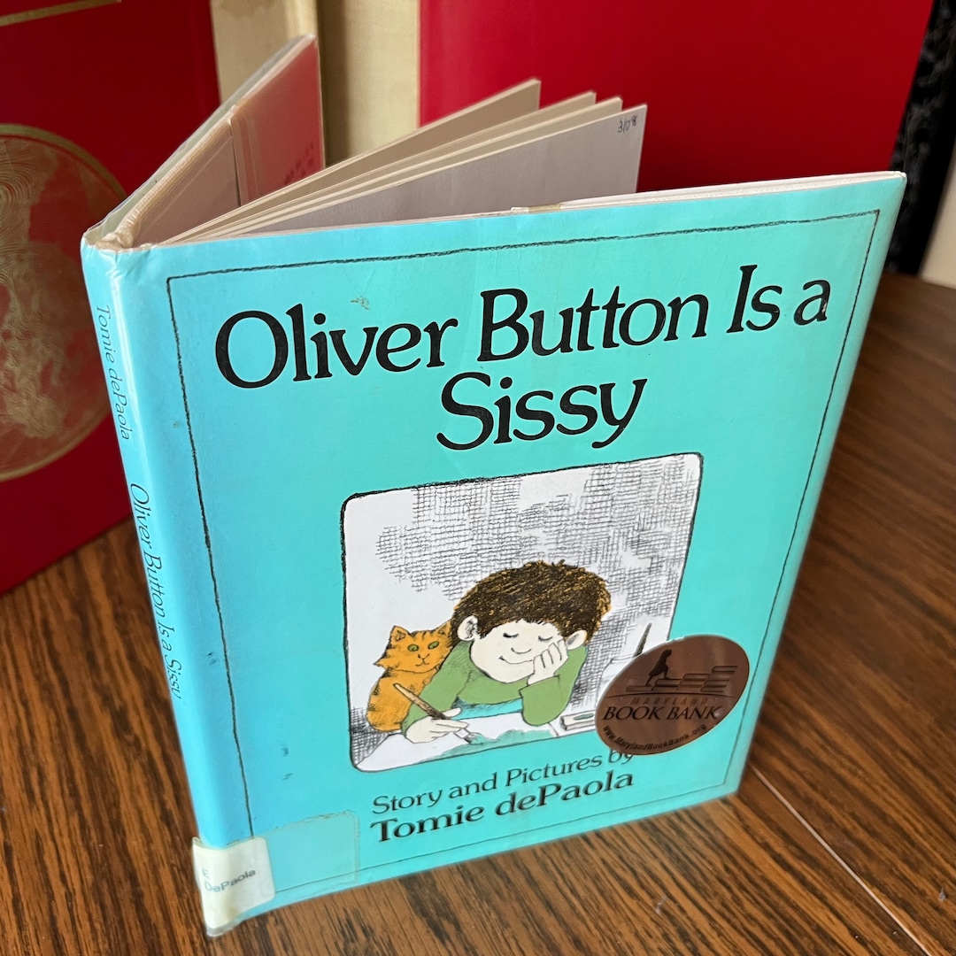 Oliver Button is a Sissy Story and Pictures by Tomie De Paola 1981 ...