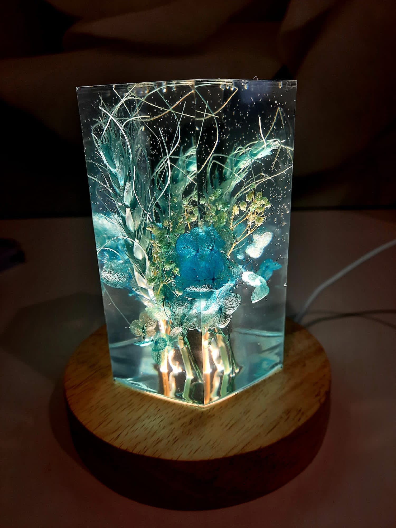 Custom Made Resin Lamp / Real Dried Flowers With Resin Lamp / - Etsy
