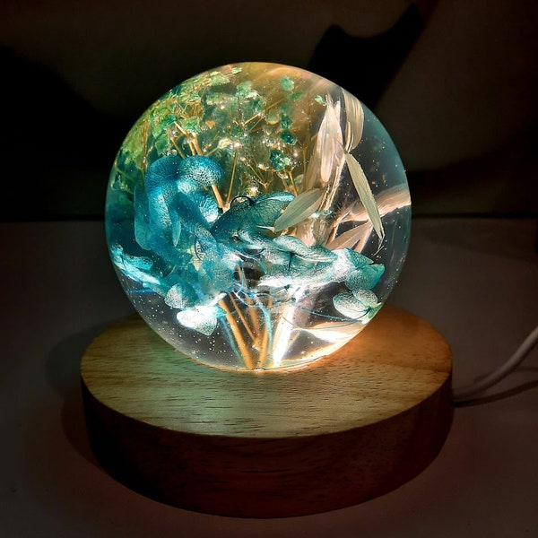 Resin Flower Lamp - Etsy