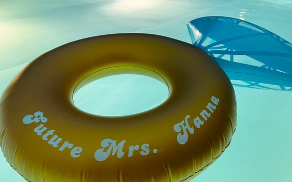 Personalized Engagement Diamond Ring Pool Float Bride - Etsy