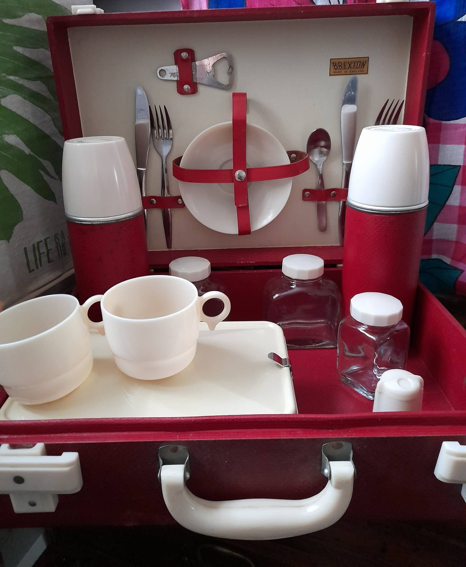 Vintage Brexton Picnic Set in Red for 2 People - Etsy UK