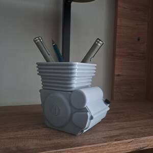 Honda Motorcycle Engine Pen Holder: Perfect Detail, Powerful Impact ...