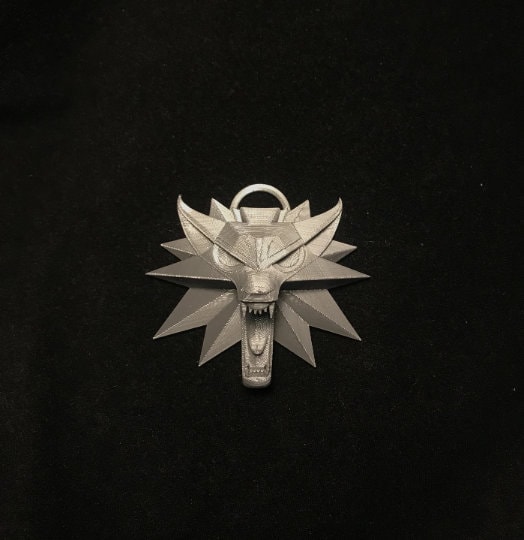 Witcher Game Wolf Medallion Necklace and Keychain / Made From - Etsy