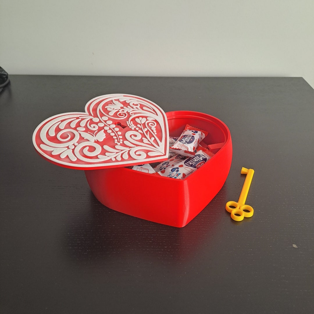 Unique Heart-shaped Lockable Box for an Unforgettable Valentine's Day ...