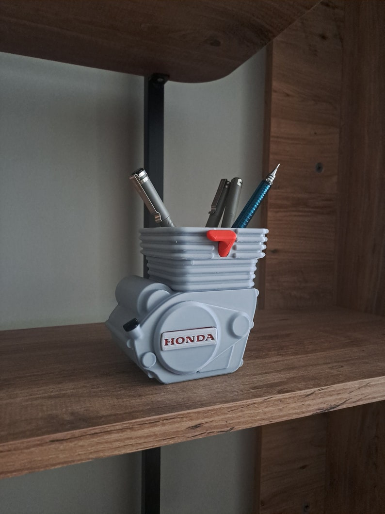 Honda Motorcycle Engine Pen Holder: Perfect Detail, Powerful Impact ...