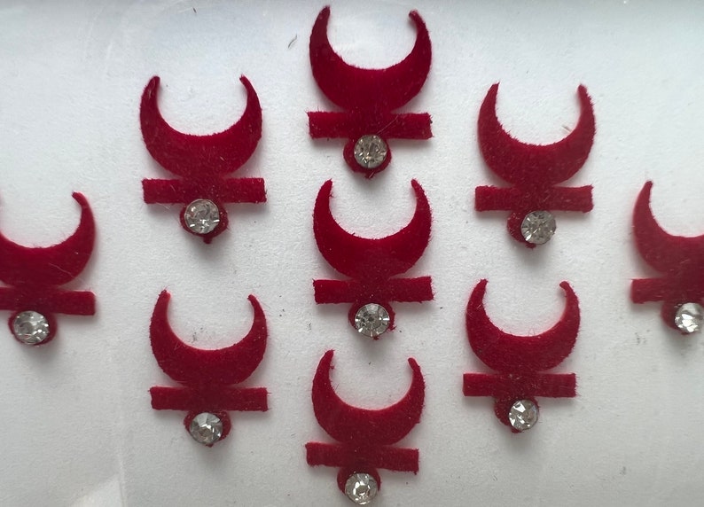 Red Velvet & Diamanté Indian Asian Bindi Pack - Etsy