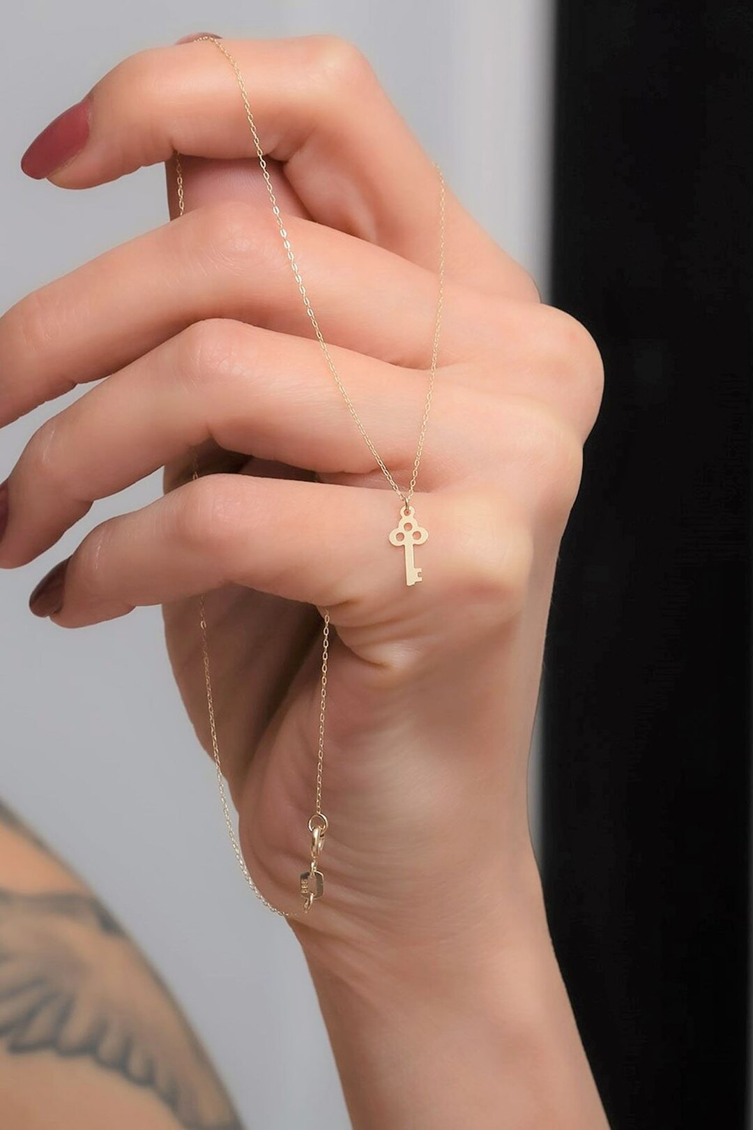 14K Solid Gold Tiny Key Necklace / Minimalist Design Necklace - Etsy