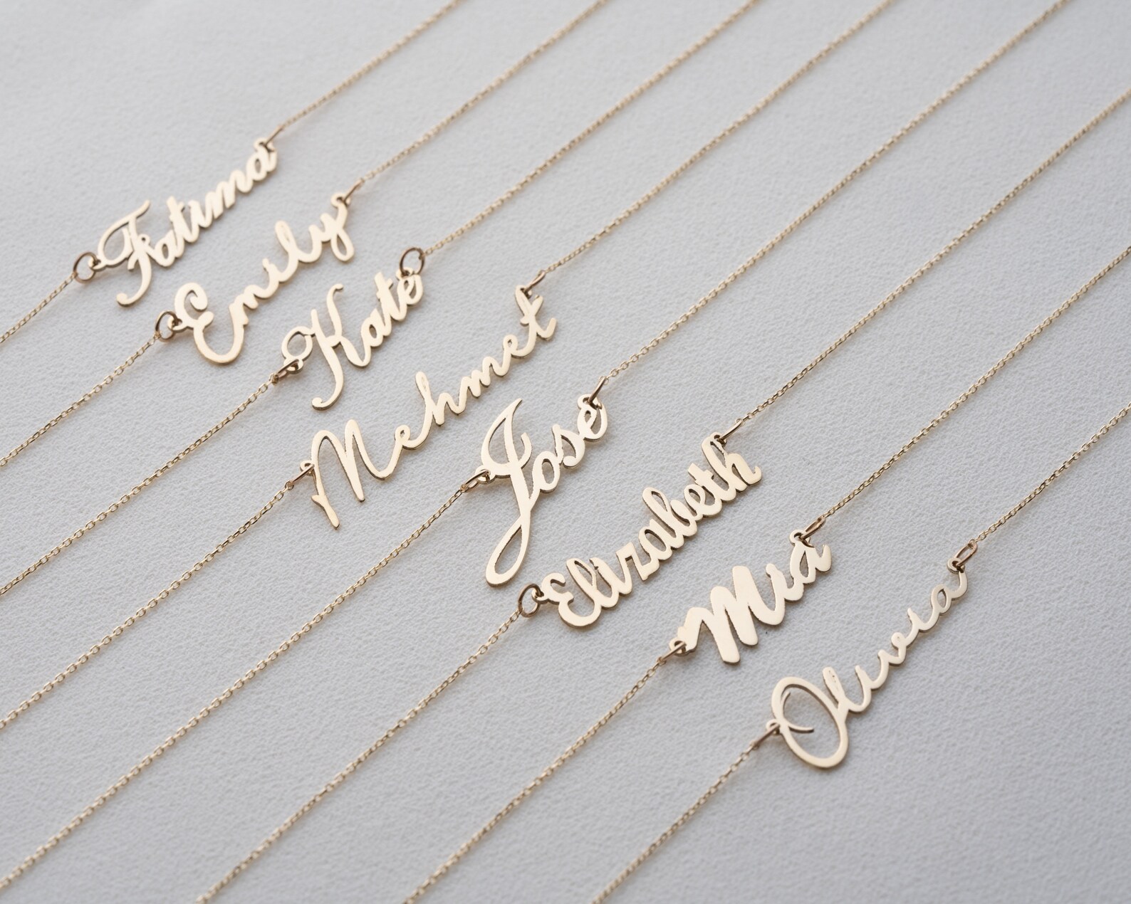 14k Solid Gold Custom Name Necklace / Personalized Script Name ...