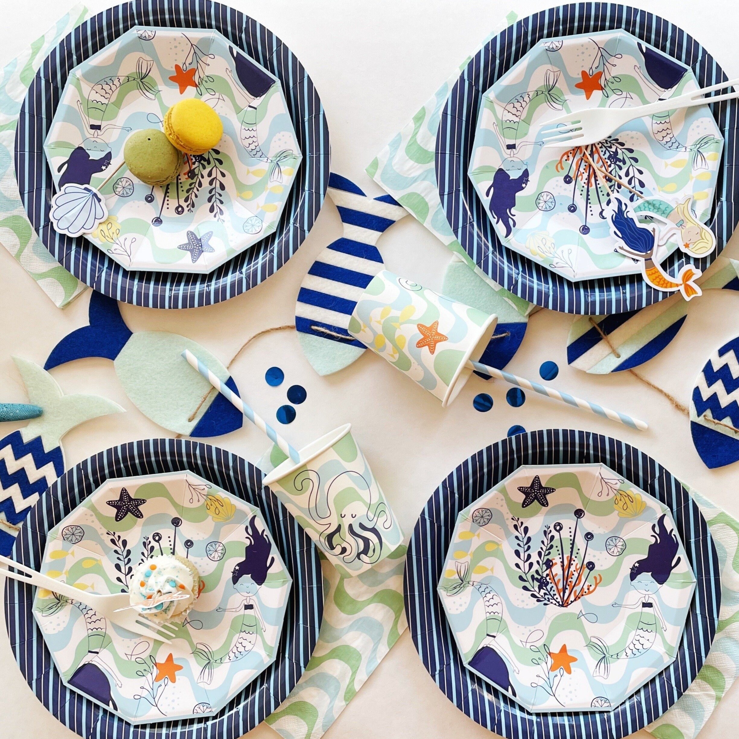 Plates Paper Stripes Navy Blue Blue Stripes Stripes Navy Blue White ...