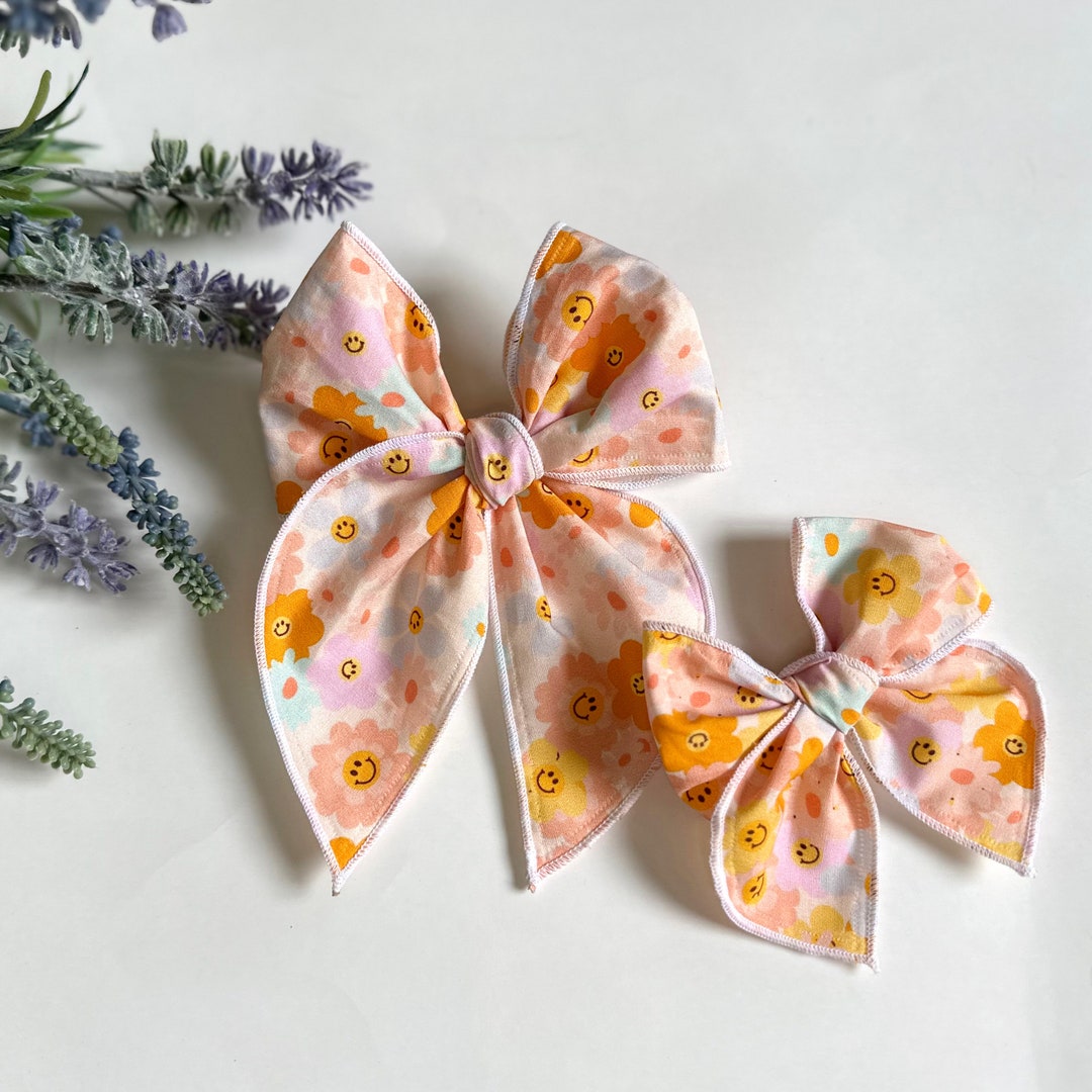 Flower Smiley Face Hair Bow Baby Hair Bow Smiley Face Bow Groovy Hair ...