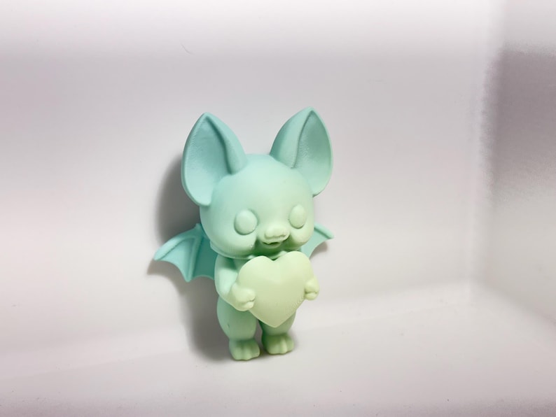 Valentine Bat STL - Cute Love Bat 3D Print File - Heart Wings Figurine ...