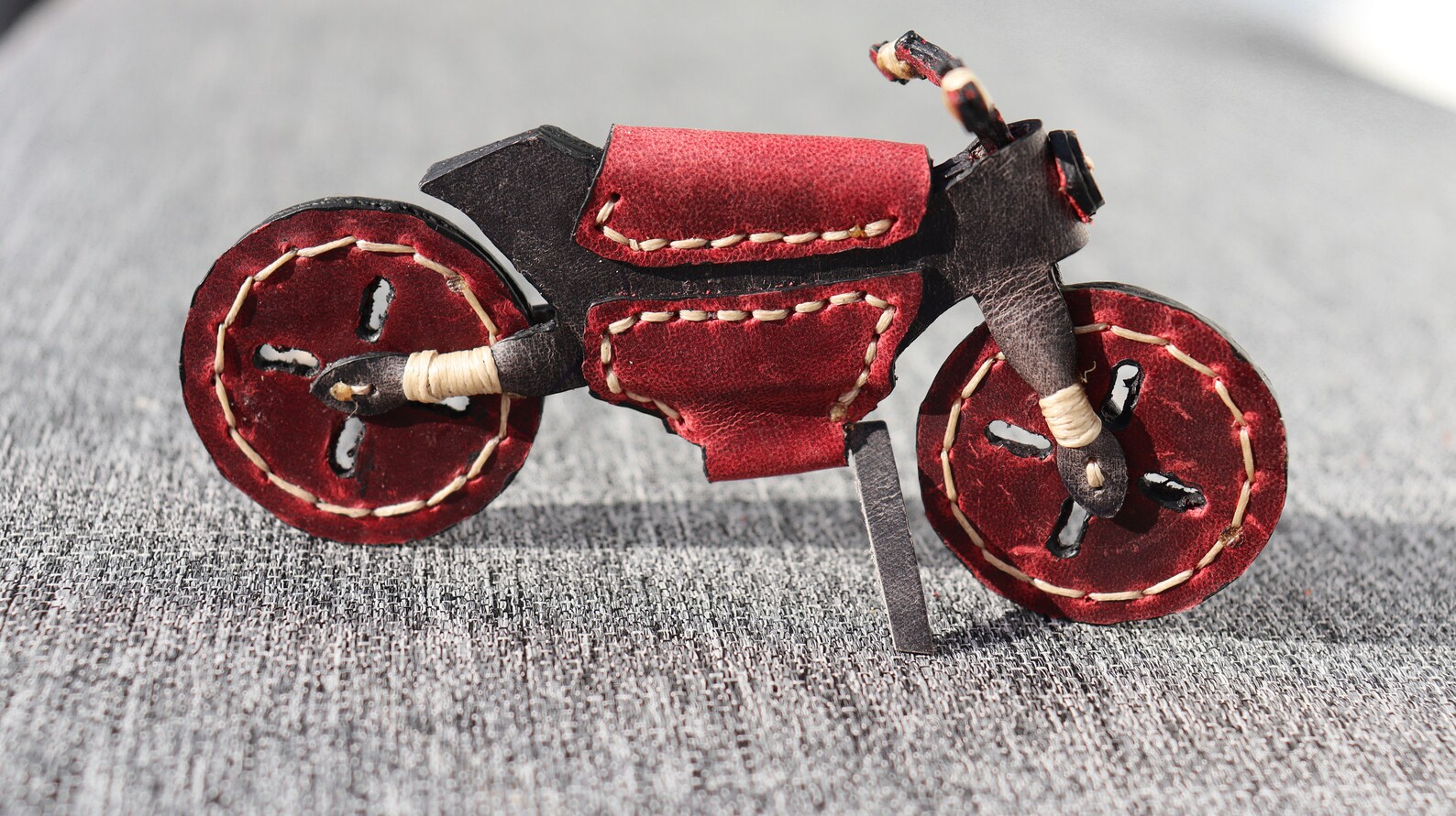 Leather Motorcycle Keychain Pattern – DIY PDF Template - Etsy