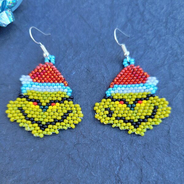 Beaded Grinch Earrings - Etsy