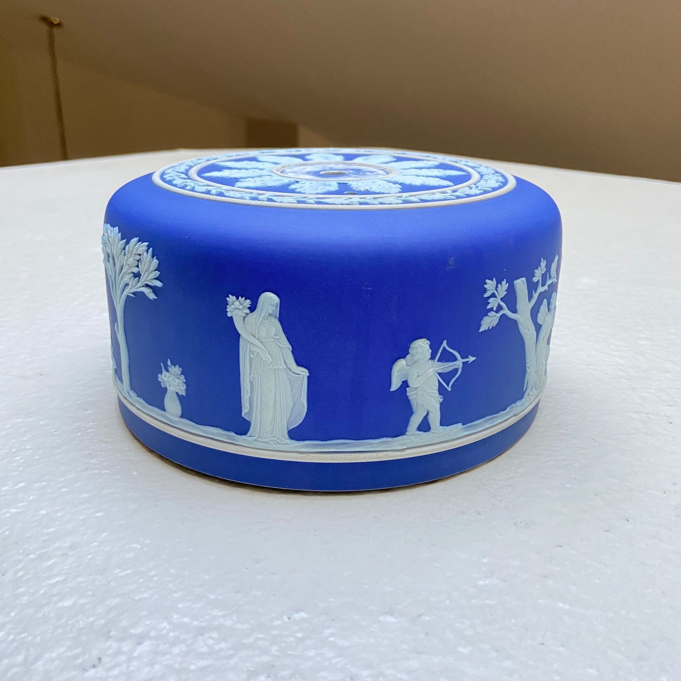 Rare Wedgwood Etruria Jasperware Cake Carrier Lid - Etsy