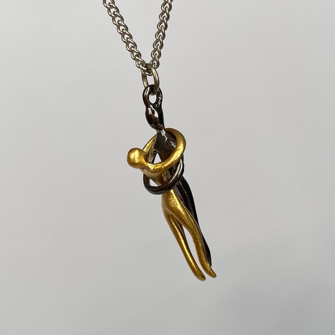 Hugging Couple Necklace, Love Pendant, Couple Jewelry, Gift for Her ...