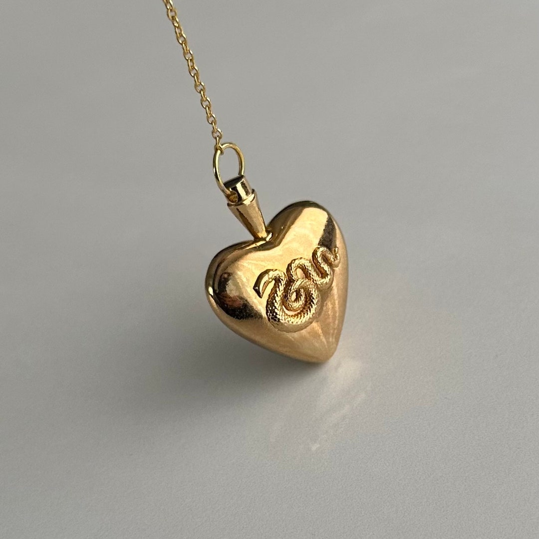 Lana Del Rey Heart Necklace, Rosary Emerald Heart Lana Necklace, Gold ...