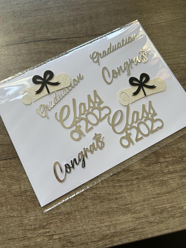 Graduation Cupcake Toppers, End of School Year Cakes X 8 - Etsy UK