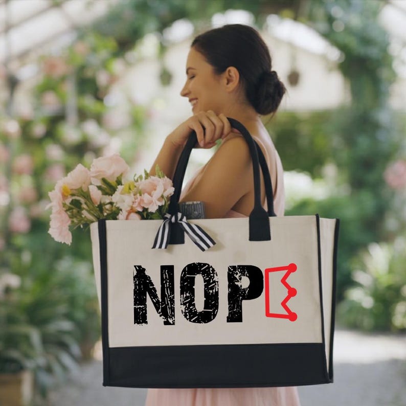 Funny Political Tote Bag, No Kings Bag, Stylish Tote Bag, Unique NOPE Design With Crown, Trendy ...
