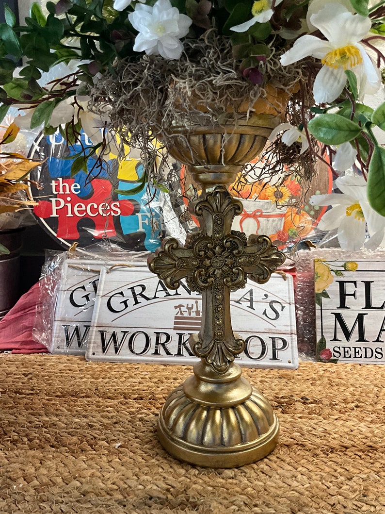 Gold Cross Centerpiece - Etsy