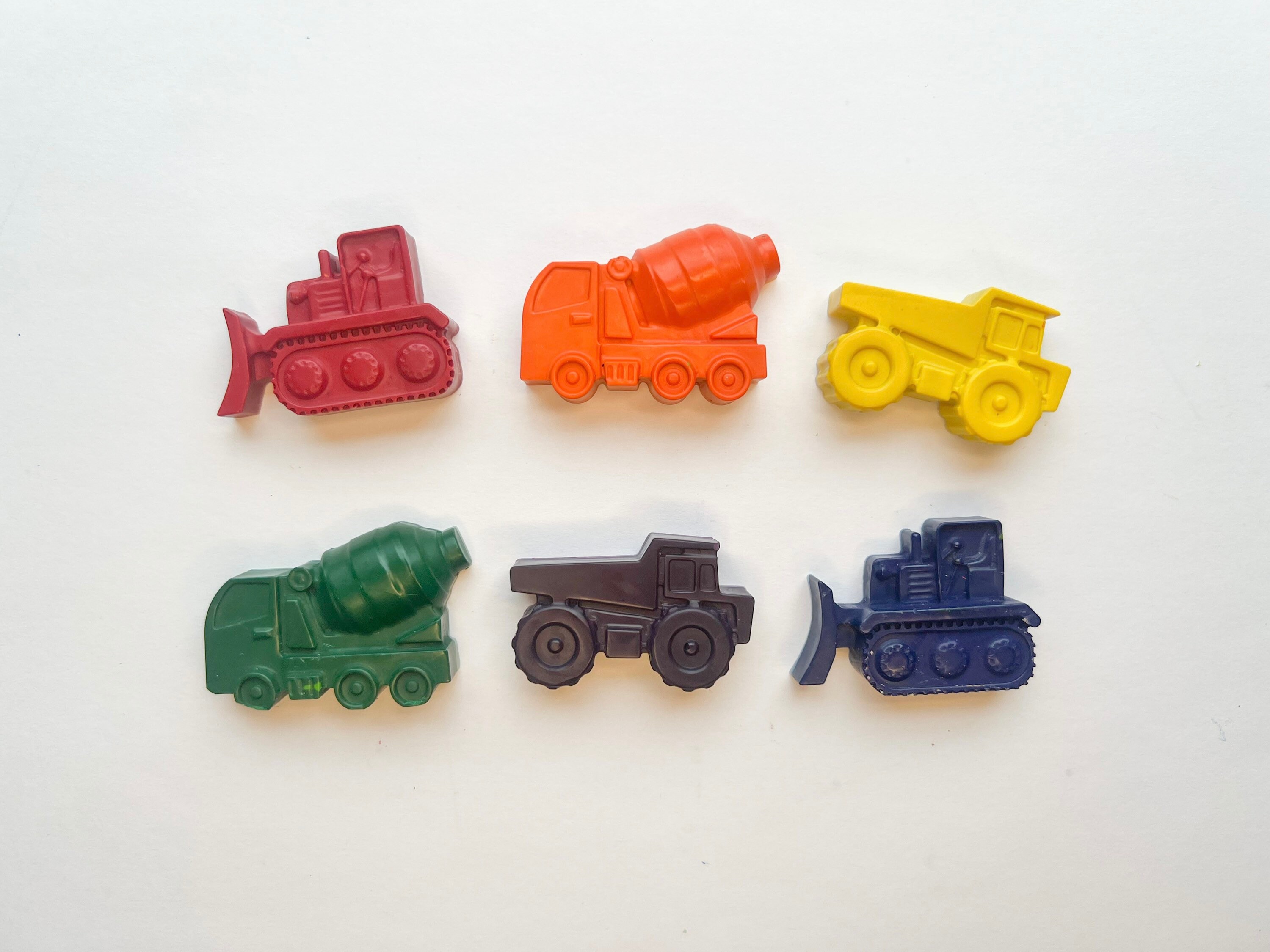 READY TO SHIP | Construction Crayons | Construction Party Favors | Dump ...