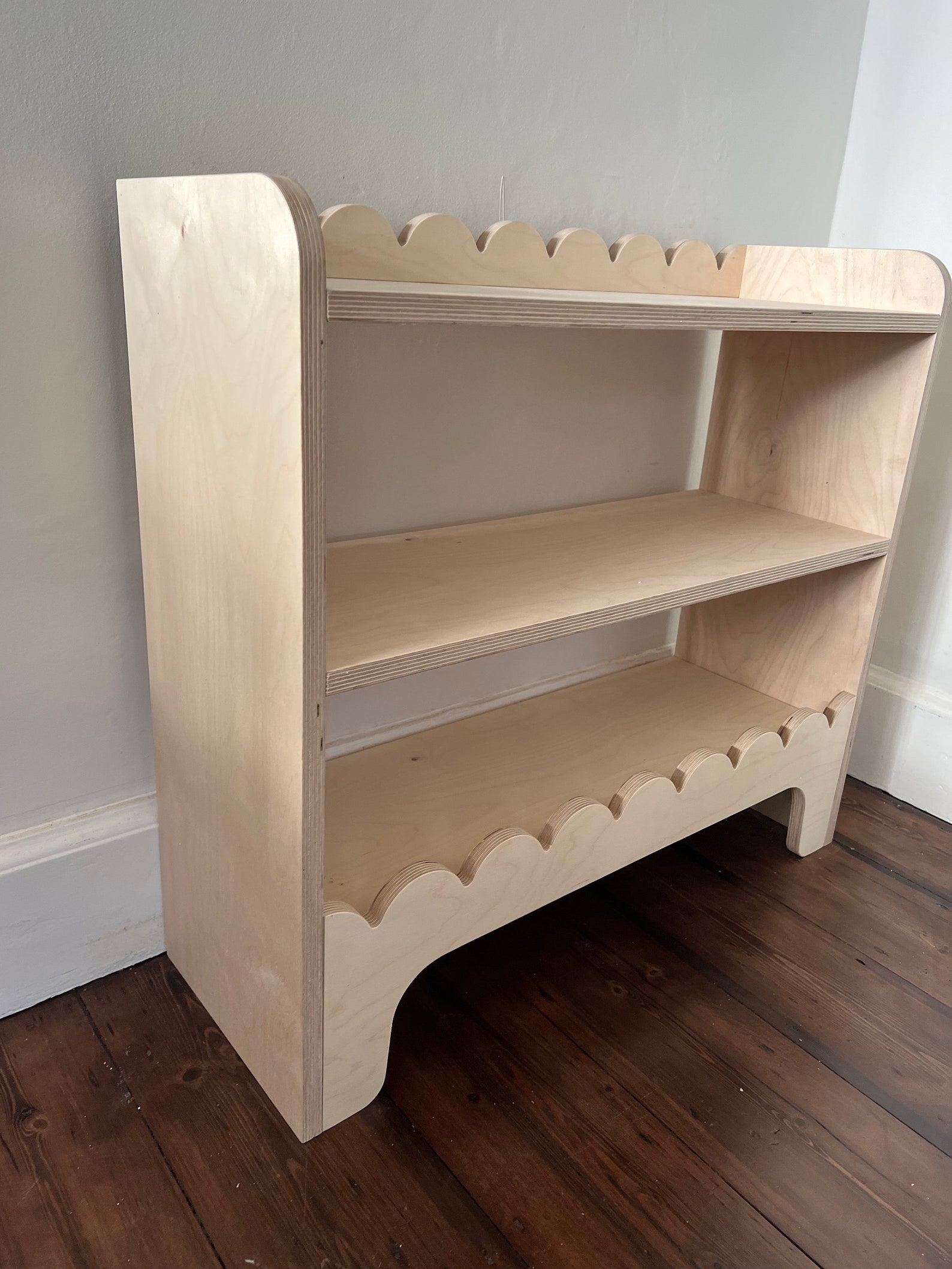 Scalloped Montessori Children's Toy Shelf – Charming Scallop Shelf for ...